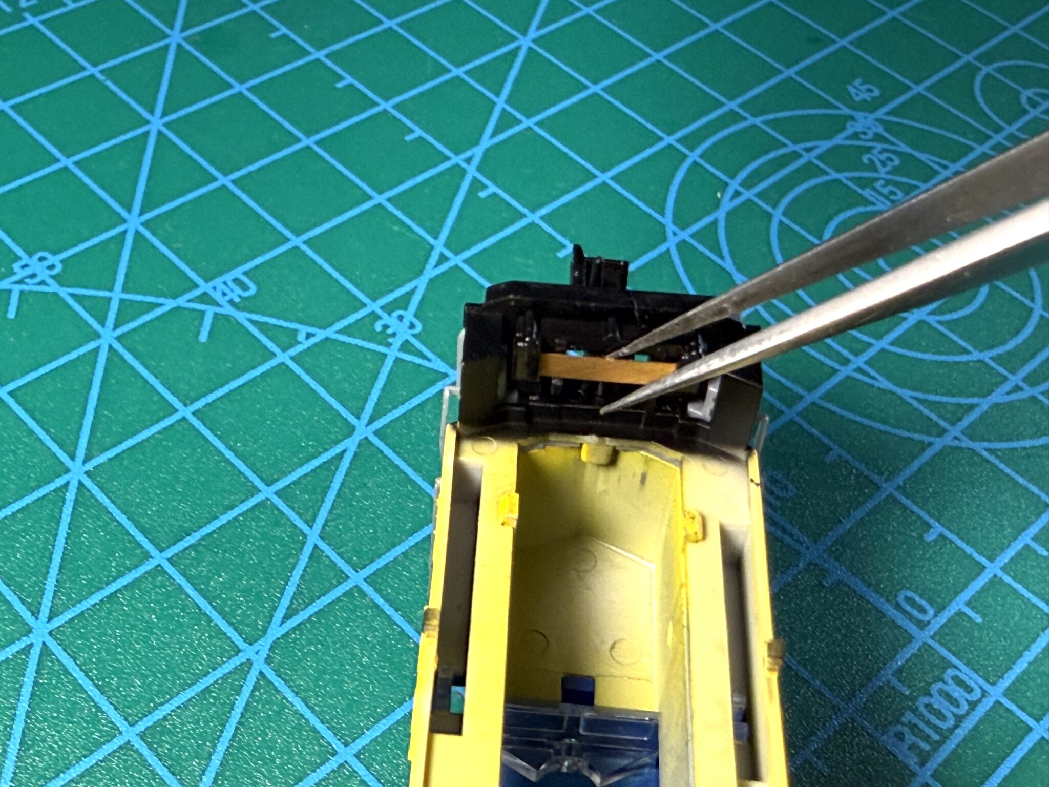 Upgrading from Rapido to Micro-Trains Couplers - The Burbank Branch in ...